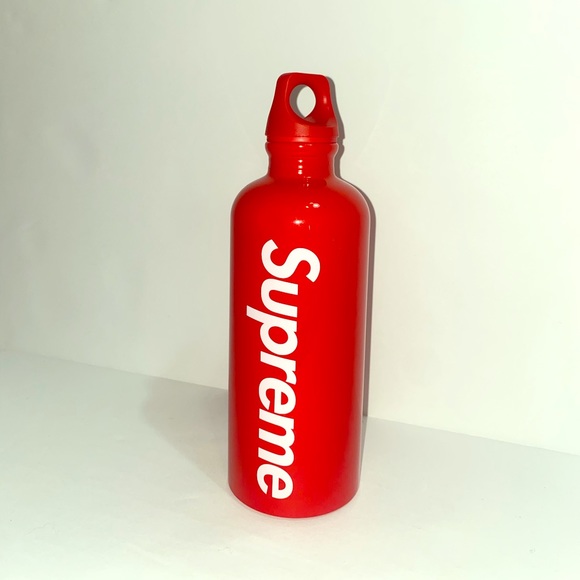 Supreme | Accessories | Supreme Water Bottle | Poshmark